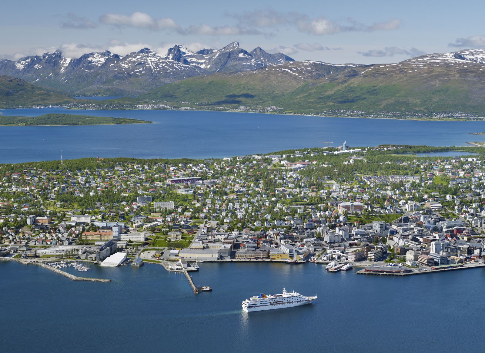 Dagstur til Tromsø fra Harstad - VisitHarstad.no