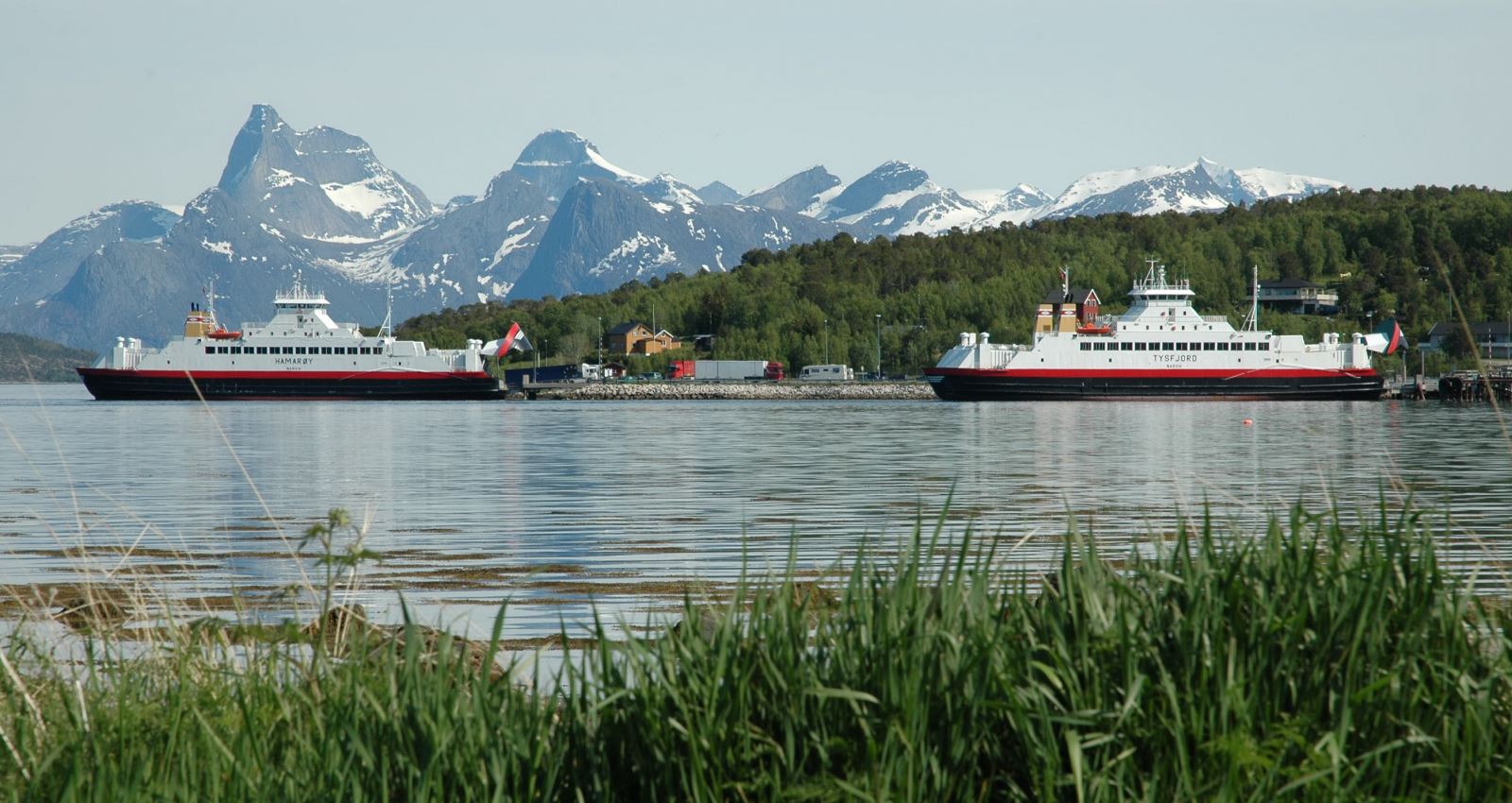 Reise til Harstad i Norge med båt, bil, fly eller tog - VisitHarstad.no